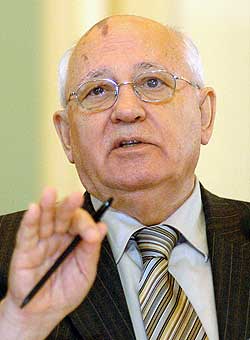 Australia - Gorbachev Urges Australia, U.S. to Sign Kyoto Protocol ...